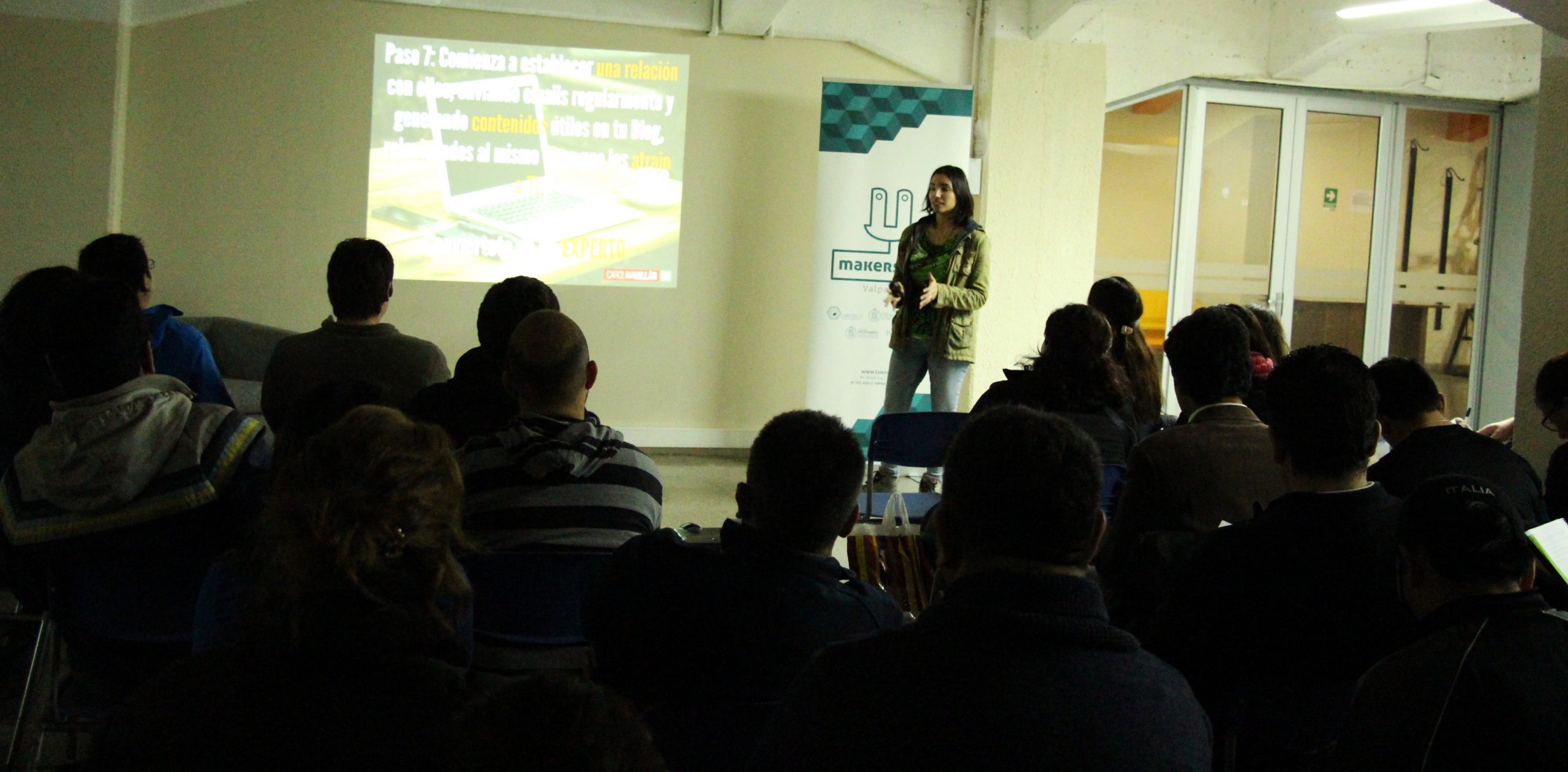 Ven A Mi Charla En Just People en Santiago! - Carolina Millán